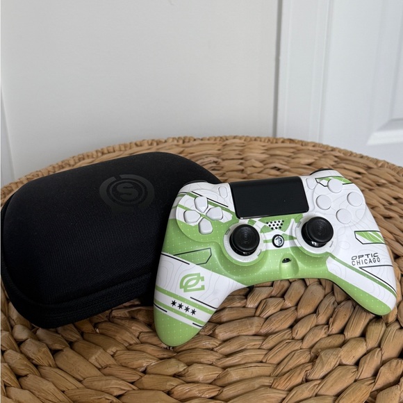 Video Games & Consoles | Barely Used Scuf Impact Optic Chicago Edition ...